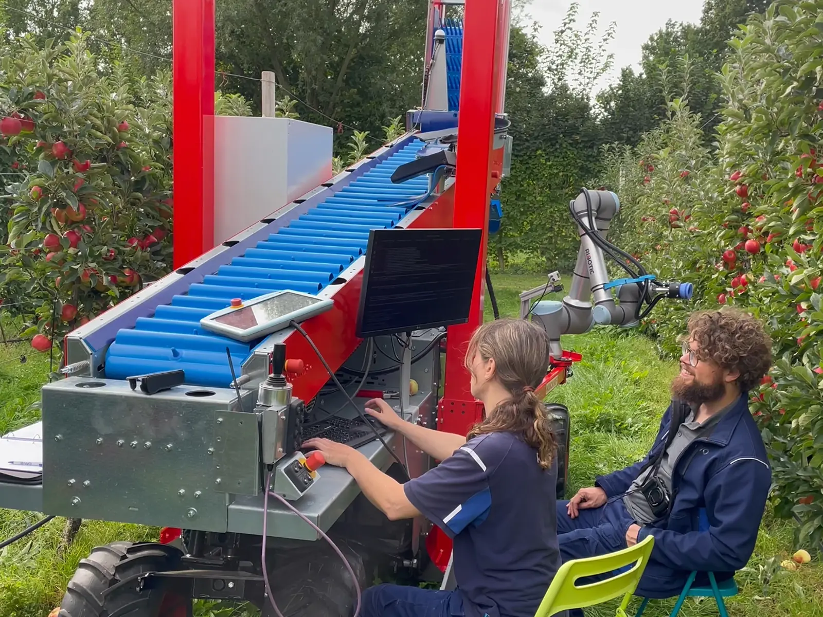 Appel Pluk Robot | RIWO | Specialist in industriële automatisering ...